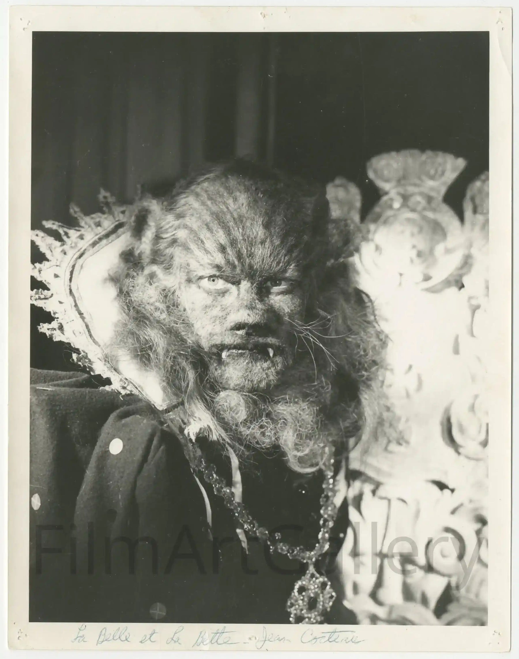 Beauty and the Beast (La Belle et La Bete) Movie Poster 1946 8x10